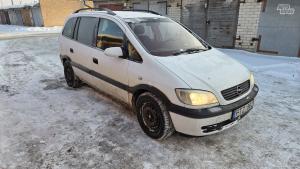 Opel Zafira 2000 in Marijampole, with an engine capacity of 2.00 L and mileage of 266 thousand km for 400 €, photo 4 on AUTOMOTO.COM.LV