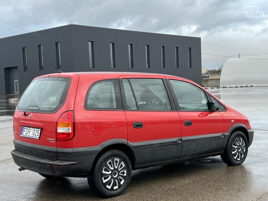 Opel Zafira 2000 in Mazeikiai, with an engine capacity of 1.60 L and mileage of 233 thousand km for 299 €, photo 5 on AUTOMOTO.COM.LV