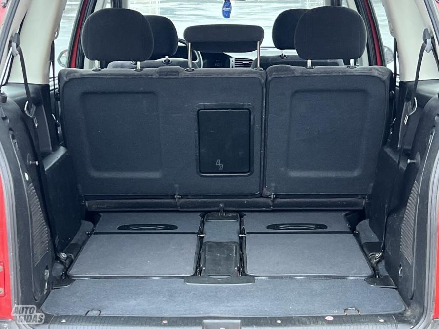 Opel Zafira 2000 in Mazeikiai, with an engine capacity of 1.60 L and mileage of 233 thousand km for 299 €, photo 10 on AUTOMOTO.COM.LV