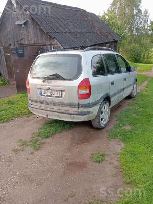 Opel Zafira 2001 in Bauska, with an engine capacity of 2.00 L and mileage of 301 thousand km for 1550 €, photo 5 on AUTOMOTO.COM.LV