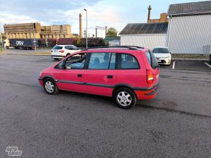 Opel Zafira 2001 in Kaunas, with an engine capacity of 2.00 L and mileage of 300 thousand km for 590 €, photo 3 on AUTOMOTO.COM.LV