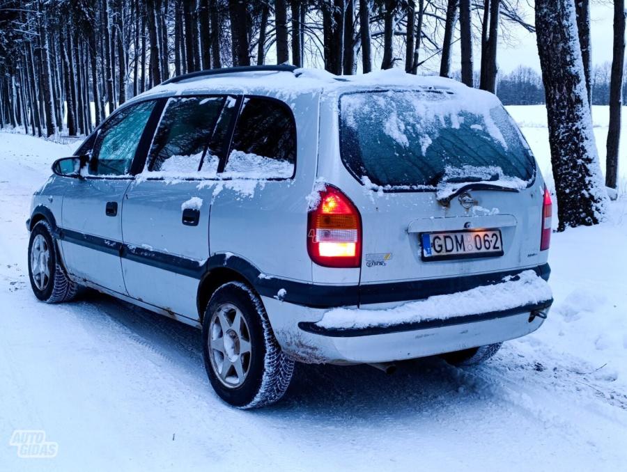 Opel Zafira 2001 Viļņa, ar dzinēja tilpumu 2.00 L un nobraukumu 300 tūkst. km par 400 €, foto 3 vietnē AUTOMOTO.COM.LV