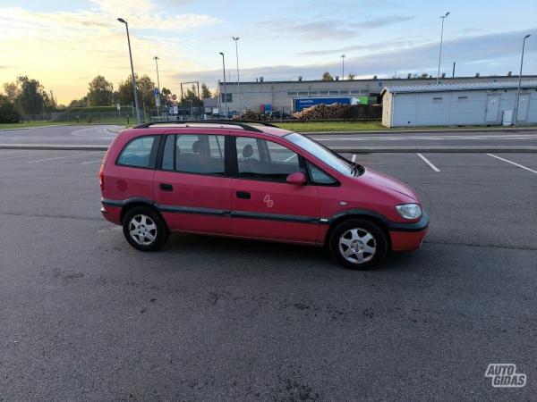 Opel Zafira 2001 Kauņa, ar dzinēja tilpumu 2.00 L un nobraukumu 300 tūkst. km par 599 €, foto 3 vietnē AUTOMOTO.COM.LV