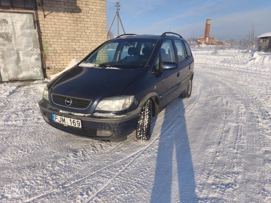 Opel Zafira 2001 Ignalina, ar dzinēja tilpumu 1.80 L un nobraukumu 226 tūkst. km par 400 €, foto 1 vietnē AUTOMOTO.COM.LV