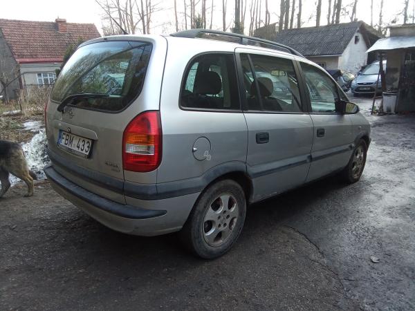 Opel Zafira 2001 Viļņa, ar dzinēja tilpumu 2.00 L un nobraukumu 300 tūkst. km par 700 €, foto 4 vietnē AUTOMOTO.COM.LV