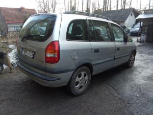 Opel Zafira 2001 in Vilnius, with an engine capacity of 2.00 L and mileage of 300 thousand km for 700 €, photo 4 on AUTOMOTO.COM.LV