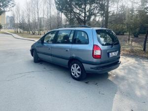 Opel Zafira 2001 in Alytus, with an engine capacity of 2.20 L and mileage of 253 thousand km for 850 €, photo 2 on AUTOMOTO.COM.LV