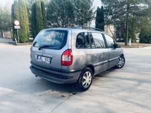 Opel Zafira 2001 in Alytus, with an engine capacity of 2.20 L and mileage of 253 thousand km for 850 €, photo 4 on AUTOMOTO.COM.LV