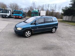 Opel Zafira 2001 Kauņa, ar dzinēja tilpumu 2.00 L un nobraukumu 350 tūkst. km par 599 €, foto  vietnē AUTOMOTO.COM.LV