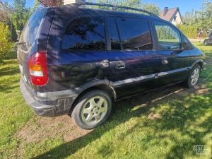Opel Zafira 2001 Anykščiai, ar dzinēja tilpumu 2.00 L un nobraukumu 400 tūkst. km par 490 €, foto 4 vietnē AUTOMOTO.COM.LV