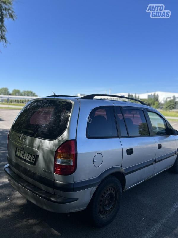 Opel Zafira 2001 in Klaipeda, with an engine capacity of 2.00 L and mileage of 350 thousand km for 750 €, photo 6 on AUTOMOTO.COM.LV