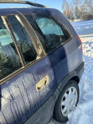 Opel Zafira 2002 in Vilnius, with an engine capacity of 2.00 L and mileage of 346 thousand km for 950 €, photo 5 on AUTOMOTO.COM.LV
