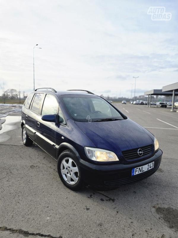 Opel Zafira 2002 in Siauliai, with an engine capacity of 2.00 L and mileage of 360 thousand km for 830 €, photo 2 on AUTOMOTO.COM.LV