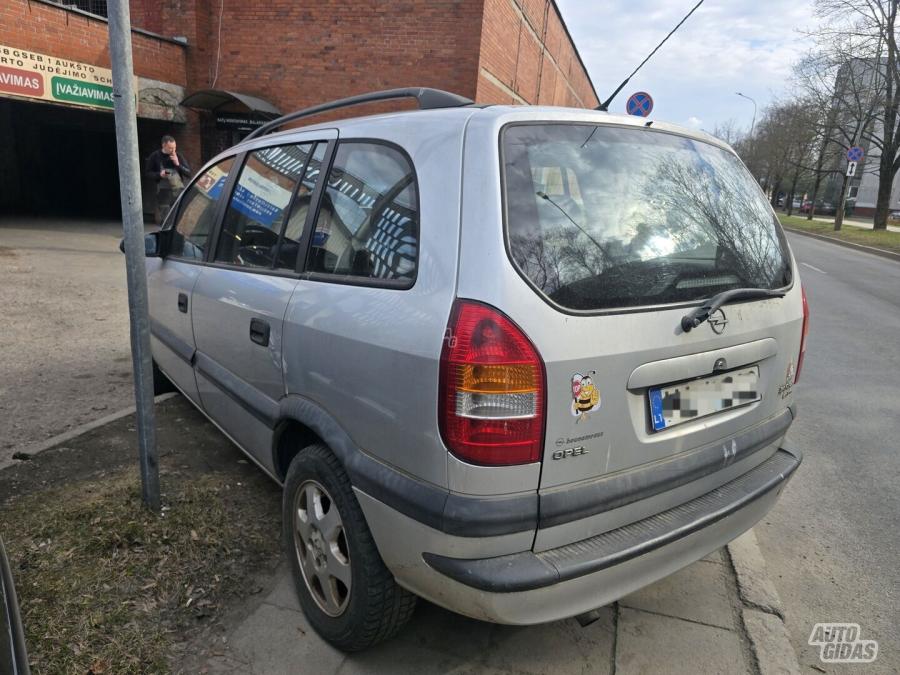 Opel Zafira 2002 Viļņa, ar dzinēja tilpumu 2.00 L un nobraukumu 237 tūkst. km par 300 €, foto 6 vietnē AUTOMOTO.COM.LV
