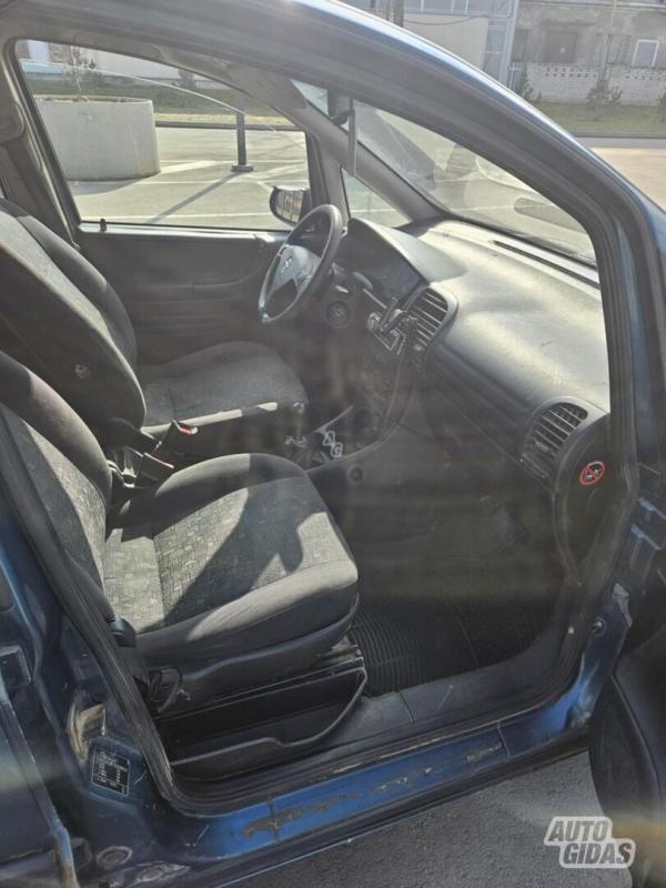 Opel Zafira 2002 Ukmergė, ar dzinēja tilpumu 2.00 L un nobraukumu 325 tūkst. km par 900 €, foto 5 vietnē AUTOMOTO.COM.LV