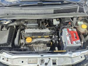 Opel Zafira 2002 Panevēža, ar dzinēja tilpumu 1.60 L un nobraukumu 251 tūkst. km par 600 €, foto 7 vietnē AUTOMOTO.COM.LV