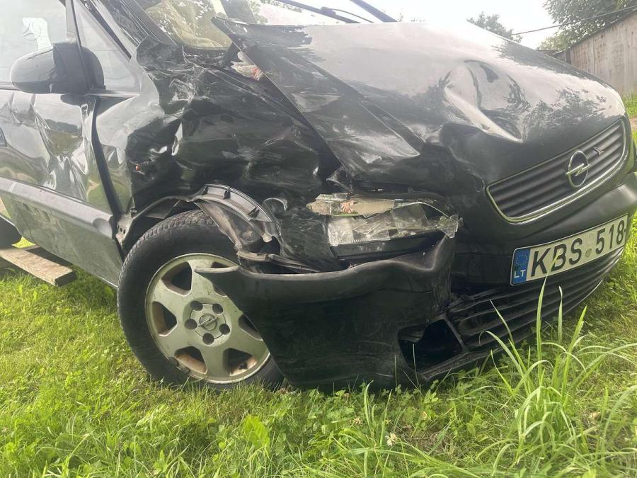 Opel Zafira 2002 Šauļi, ar dzinēja tilpumu 2.00 L un nobraukumu 230 tūkst. km par 350 €, foto 6 vietnē AUTOMOTO.COM.LV