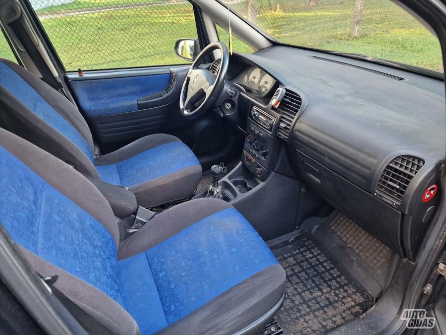 Opel Zafira 2002 in Ukmerge, with an engine capacity of 2.00 L and mileage of 270 thousand km for 350 €, photo 6 on AUTOMOTO.COM.LV