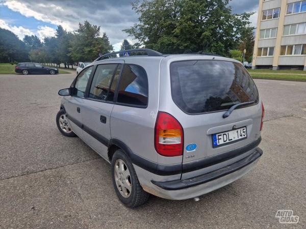 Opel Zafira 2002 Ignalina, ar dzinēja tilpumu 2.20 L un nobraukumu 211 tūkst. km par 1150 €, foto 5 vietnē AUTOMOTO.COM.LV