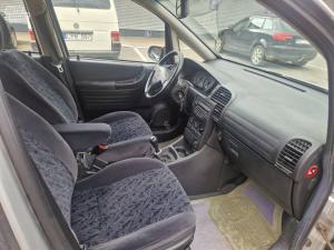Opel Zafira 2002 Ignalina, ar dzinēja tilpumu 2.20 L un nobraukumu 211 tūkst. km par 1150 €, foto 7 vietnē AUTOMOTO.COM.LV