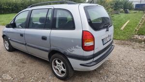 Opel Zafira 2002 Marijampole, ar dzinēja tilpumu 2.00 L un nobraukumu 377 tūkst. km par 400 €, foto 9 vietnē AUTOMOTO.COM.LV