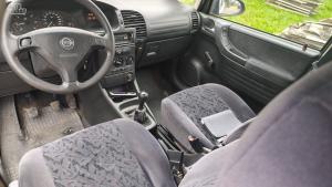 Opel Zafira 2002 Marijampole, ar dzinēja tilpumu 2.00 L un nobraukumu 377 tūkst. km par 400 €, foto 11 vietnē AUTOMOTO.COM.LV