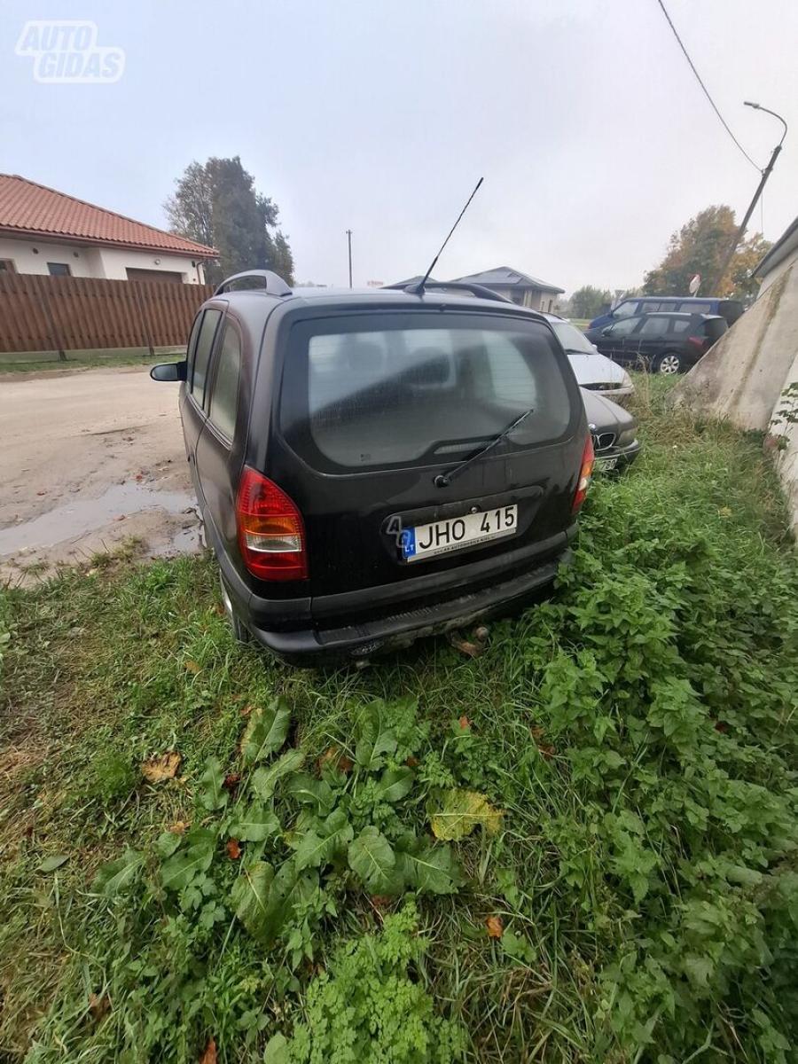 Opel Zafira 2002 Šauļi, ar dzinēja tilpumu 2.20 L un nobraukumu 300 tūkst. km par 450 €, foto 6 vietnē AUTOMOTO.COM.LV