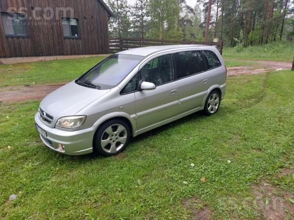 Opel Zafira 2003 in Gulbene, with an engine capacity of 2.00 L and mileage of 361 thousand km for 1200 €, photo 3 on AUTOMOTO.COM.LV