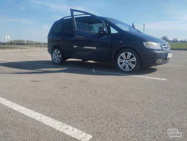 Opel Zafira 2003 Alīta, ar dzinēja tilpumu 2.00 L un nobraukumu 326 tūkst. km par 700 €, foto 3 vietnē AUTOMOTO.COM.LV