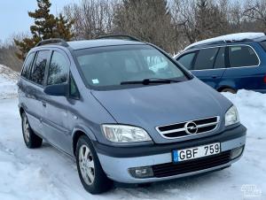 Opel Zafira 2003 in Raseiniai, with an engine capacity of 2.00 L and mileage of 300 thousand km for 399 €, photo 2 on AUTOMOTO.COM.LV