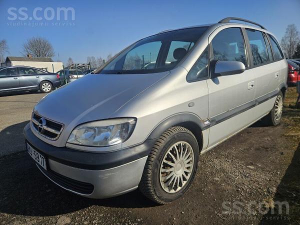 Opel Zafira 2003 in Valmiera, with an engine capacity of 2.00 L and mileage of 290 thousand km for 1090 €, photo 3 on AUTOMOTO.COM.LV