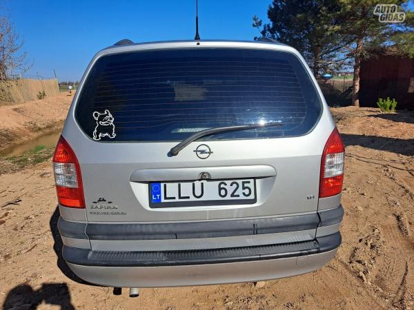 Opel Zafira 2003 Radviliškis, ar dzinēja tilpumu 1.80 L un nobraukumu 249 tūkst. km par 950 €, foto 3 vietnē AUTOMOTO.COM.LV