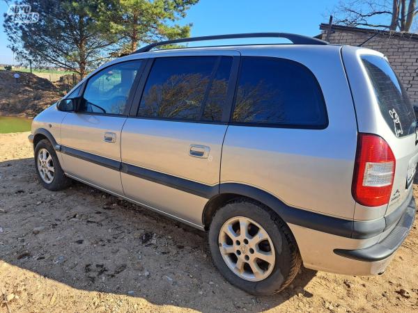 Opel Zafira 2003 Radviliškis, ar dzinēja tilpumu 1.80 L un nobraukumu 249 tūkst. km par 950 €, foto 4 vietnē AUTOMOTO.COM.LV