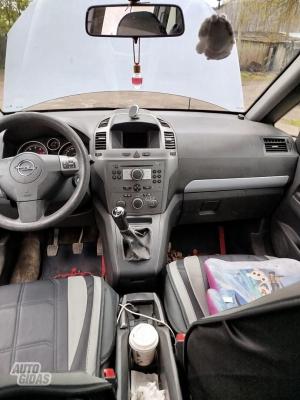 Opel Zafira 2003 Viļņa, ar dzinēja tilpumu 1.60 L un nobraukumu 308 tūkst. km par 650 €, foto 5 vietnē AUTOMOTO.COM.LV