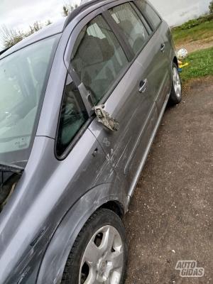 Opel Zafira 2003 Viļņa, ar dzinēja tilpumu 1.60 L un nobraukumu 308 tūkst. km par 650 €, foto 9 vietnē AUTOMOTO.COM.LV