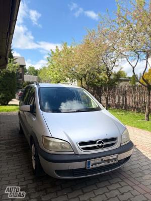 Opel Zafira 2003 in Vilnius, with an engine capacity of 2.00 L and mileage of 328 thousand km for 950 €, photo 4 on AUTOMOTO.COM.LV