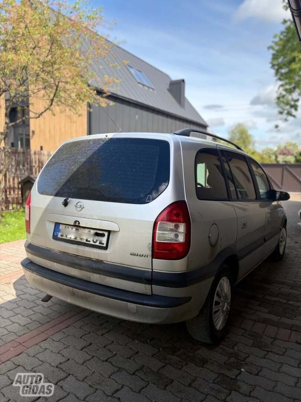 Opel Zafira 2003 in Vilnius, with an engine capacity of 2.00 L and mileage of 328 thousand km for 950 €, photo 6 on AUTOMOTO.COM.LV