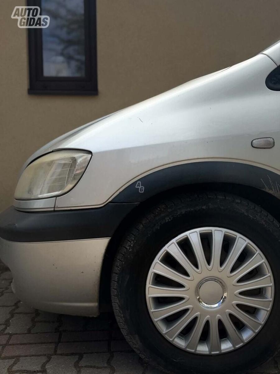 Opel Zafira 2003 in Vilnius, with an engine capacity of 2.00 L and mileage of 328 thousand km for 950 €, photo 8 on AUTOMOTO.COM.LV