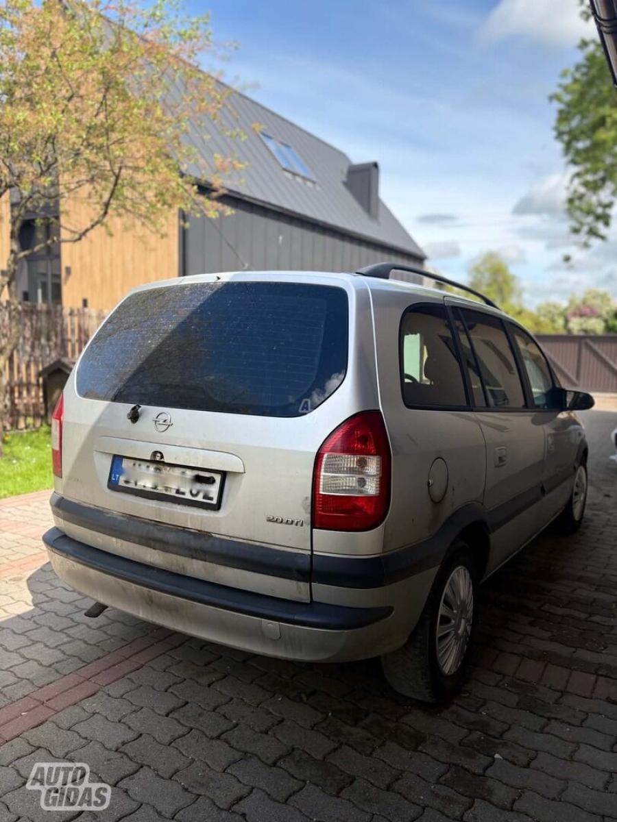 Opel Zafira 2003 in Vilnius, with an engine capacity of 2.00 L and mileage of 328 thousand km for 850 €, photo 7 on AUTOMOTO.COM.LV