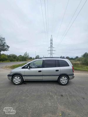 Opel Zafira 2003 in Vievis, with an engine capacity of 2.20 L and mileage of 350 thousand km for 1000 €, photo 4 on AUTOMOTO.COM.LV