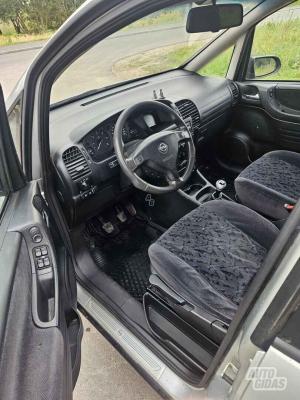 Opel Zafira 2003 in Vievis, with an engine capacity of 2.20 L and mileage of 350 thousand km for 1000 €, photo 9 on AUTOMOTO.COM.LV