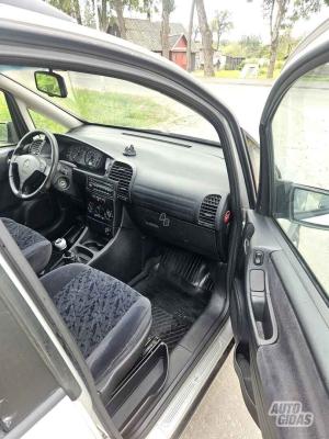 Opel Zafira 2003 in Vievis, with an engine capacity of 2.20 L and mileage of 350 thousand km for 1000 €, photo 10 on AUTOMOTO.COM.LV