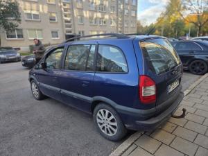 Opel Zafira 2003 in Klaipeda, with an engine capacity of 2.00 L and mileage of 310 thousand km for 700 €, photo 3 on AUTOMOTO.COM.LV