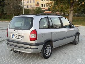 Opel Zafira 2003 in Klaipeda, with an engine capacity of 2.20 L and mileage of 282 thousand km for 660 €, photo 5 on AUTOMOTO.COM.LV