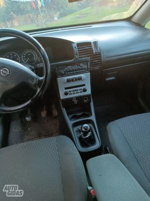 Opel Zafira 2003 in Utena, with an engine capacity of 2.20 L and mileage of 260 thousand km for 850 €, photo 8 on AUTOMOTO.COM.LV
