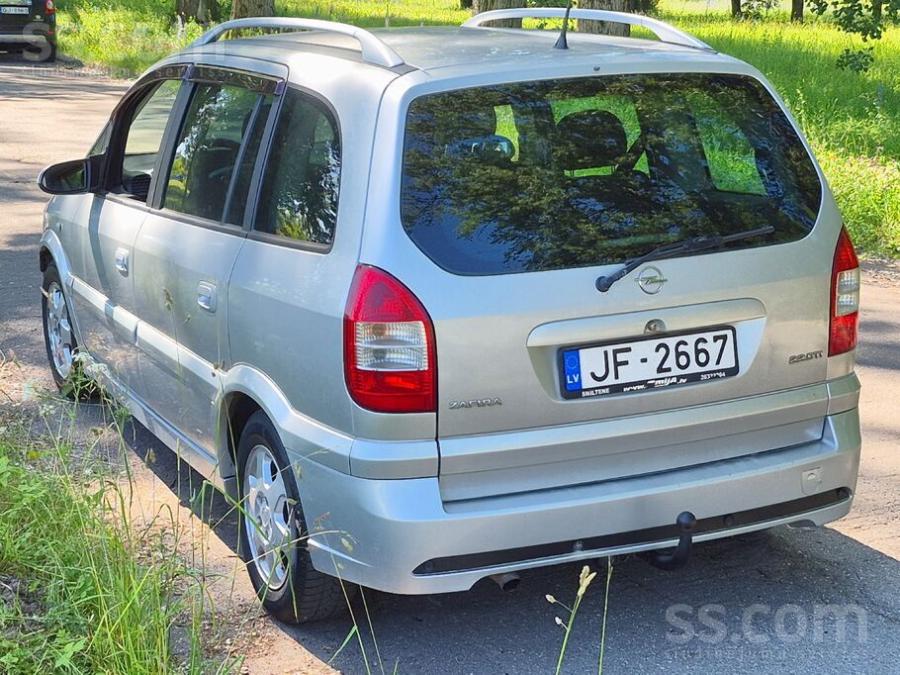 Opel Zafira 2004 in Riga, with an engine capacity of 2.20 L and mileage of 0 thousand km for 750 €, photo 5 on AUTOMOTO.COM.LV
