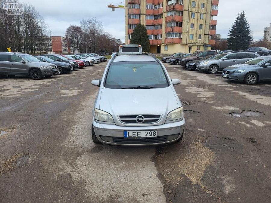 Opel Zafira 2004 in Kaunas, with an engine capacity of 2.20 L and mileage of 280 thousand km for 299 €, photo 1 on AUTOMOTO.COM.LV