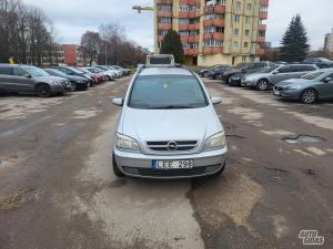 Opel Zafira 2004 in Kaunas, with an engine capacity of 2.00 L and mileage of 300 thousand km for 299 €, photo  on AUTOMOTO.COM.LV