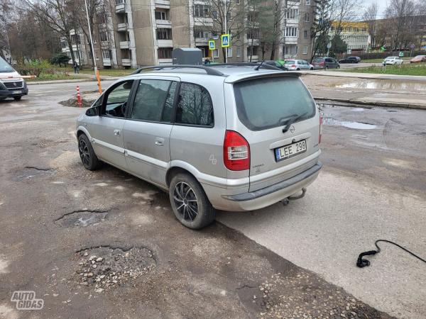 Opel Zafira 2004 in Kaunas, with an engine capacity of 2.00 L and mileage of 300 thousand km for 299 €, photo 3 on AUTOMOTO.COM.LV
