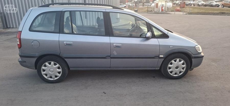 Opel Zafira 2004 in Vilnius, with an engine capacity of 2.20 L and mileage of 320 thousand km for 620 €, photo 6 on AUTOMOTO.COM.LV